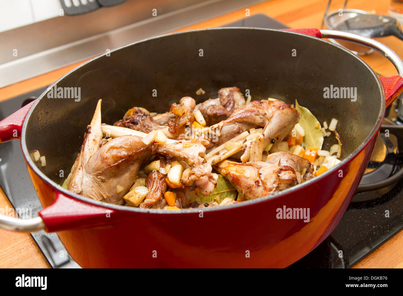 Deer bones hi-res stock photography and images - Alamy