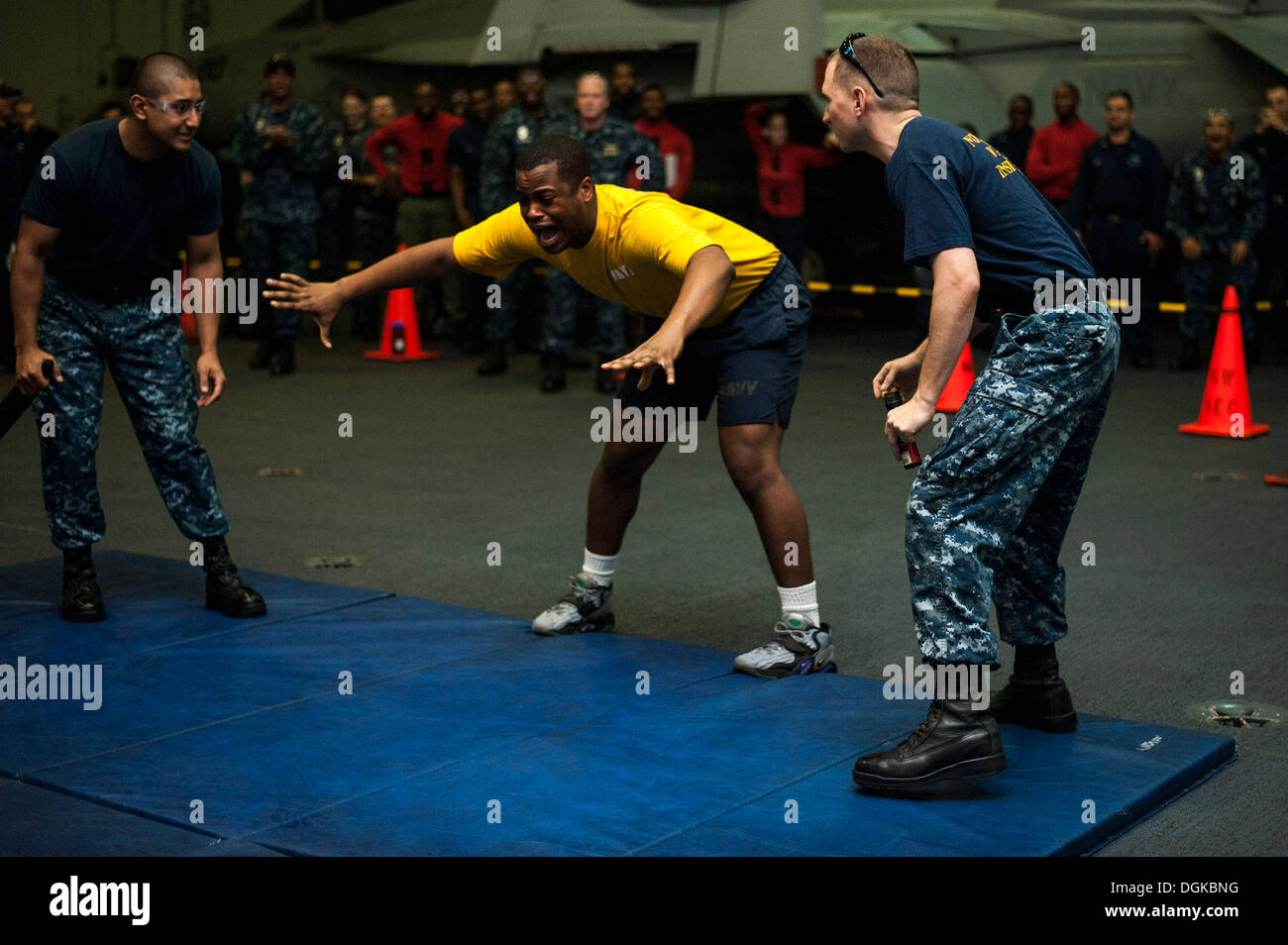 Carrier qualification hi-res stock photography and images - Alamy
