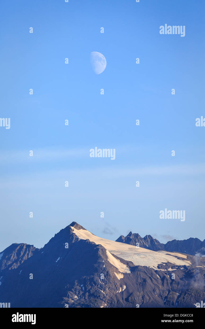 Half snow hi-res stock photography and images - Alamy