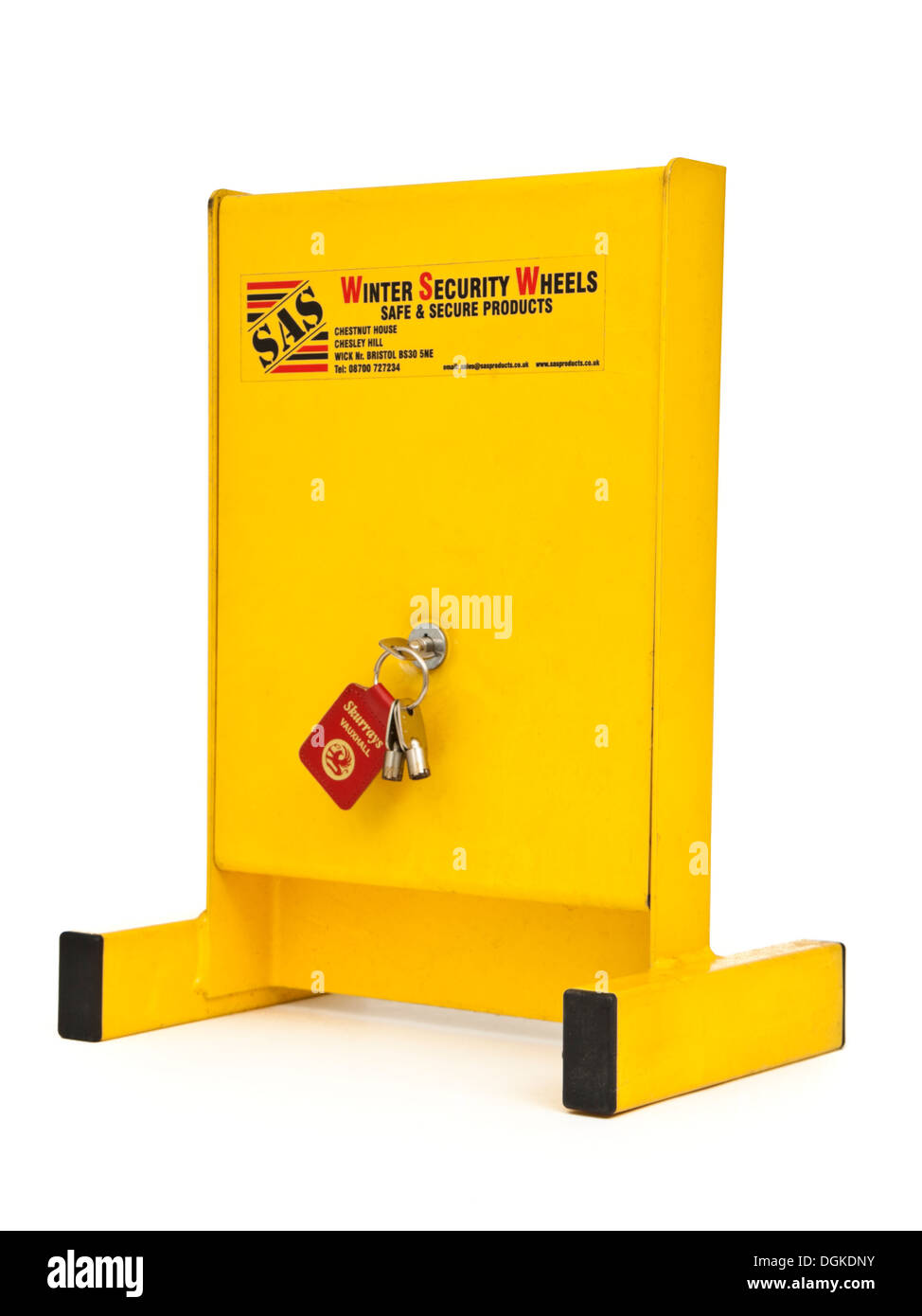 Caravan Winter Security Wheel Stock Photo - Alamy