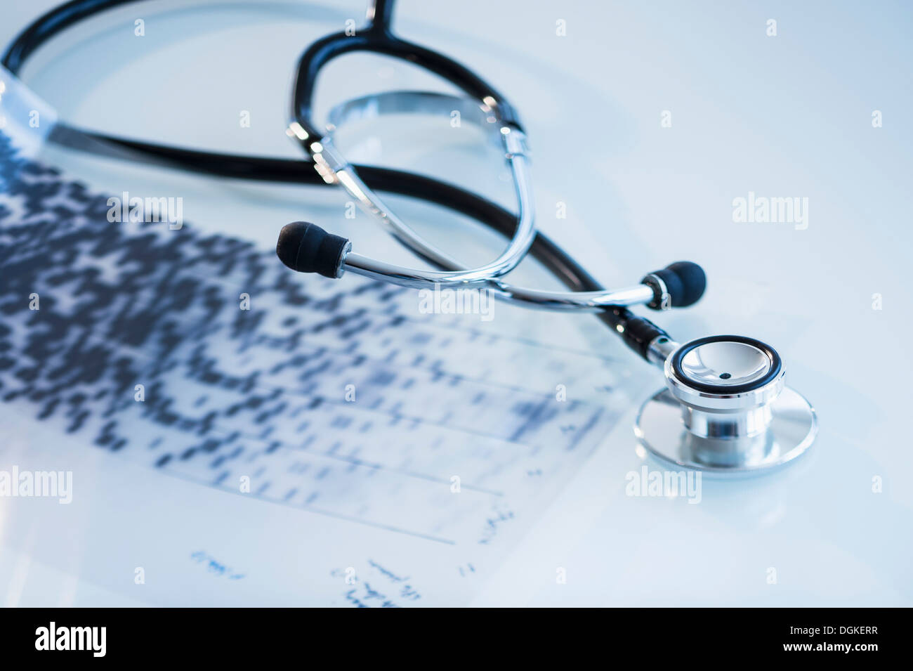 Genetics and dna hi-res stock photography and images - Alamy