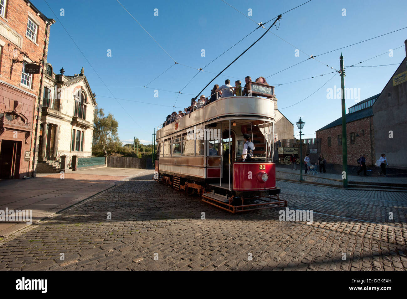 Vintage tram uk hi-res stock photography and images - Alamy