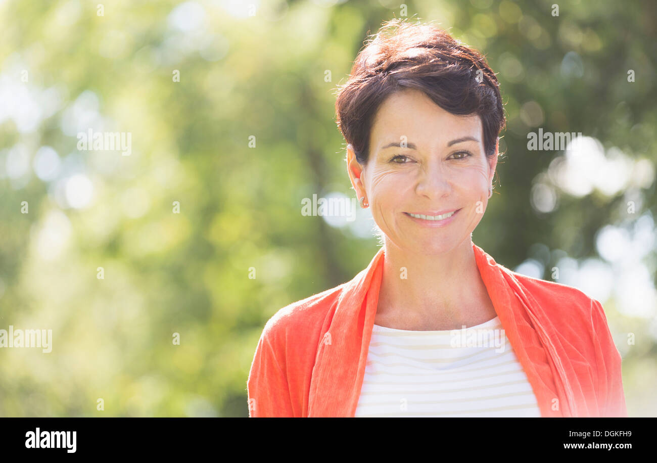 Close up mature woman hands hi-res stock photography and images - Alamy