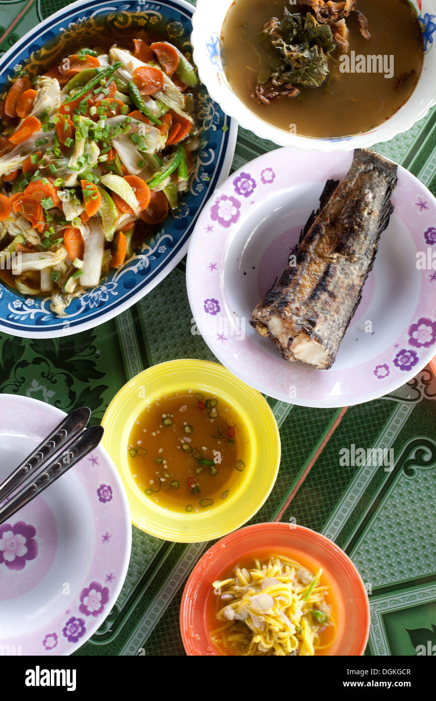 Roadside meal from a village outside of Battambang, Cambodia. Photos ...