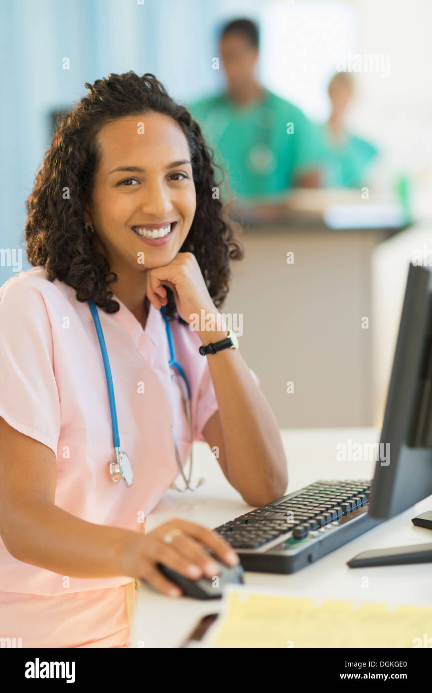Portrait african american woman doctor hi-res stock photography and ...