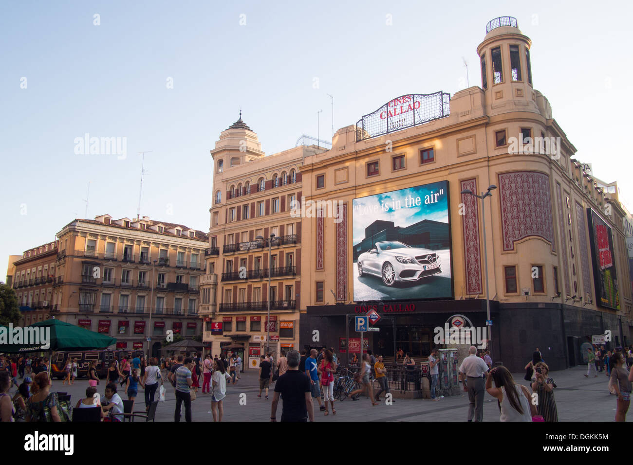Madrid city centre hi-res stock photography and images - Alamy