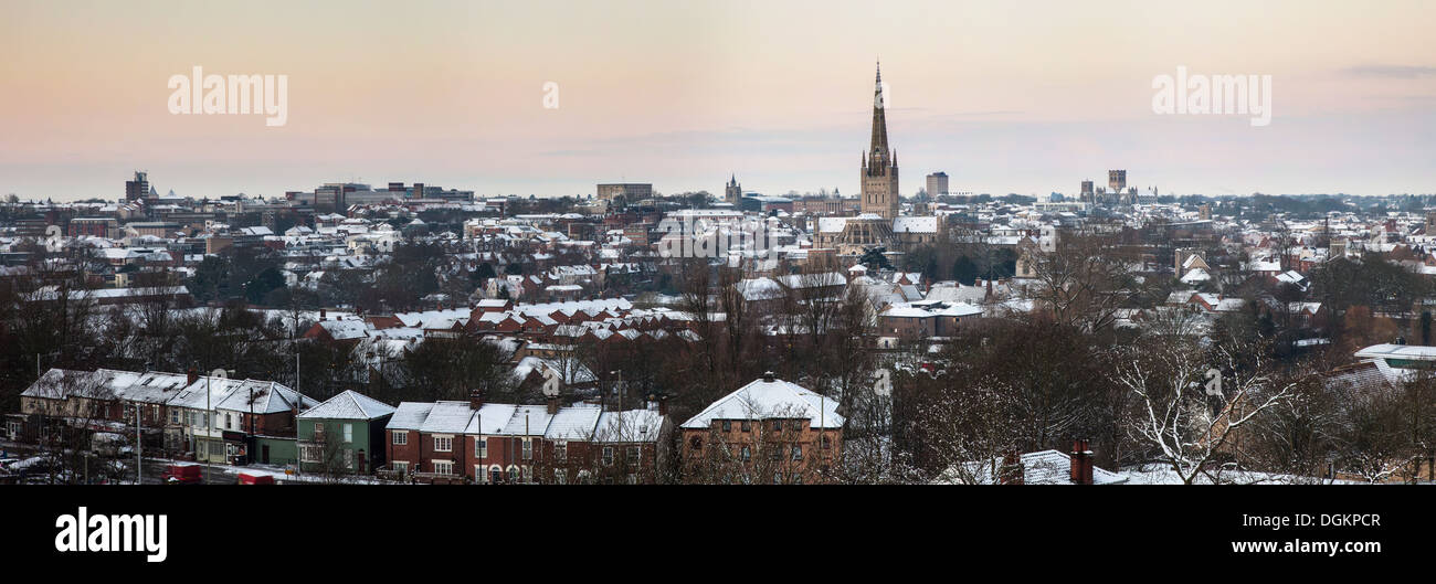 Looking down on snow covered hi-res stock photography and images - Alamy