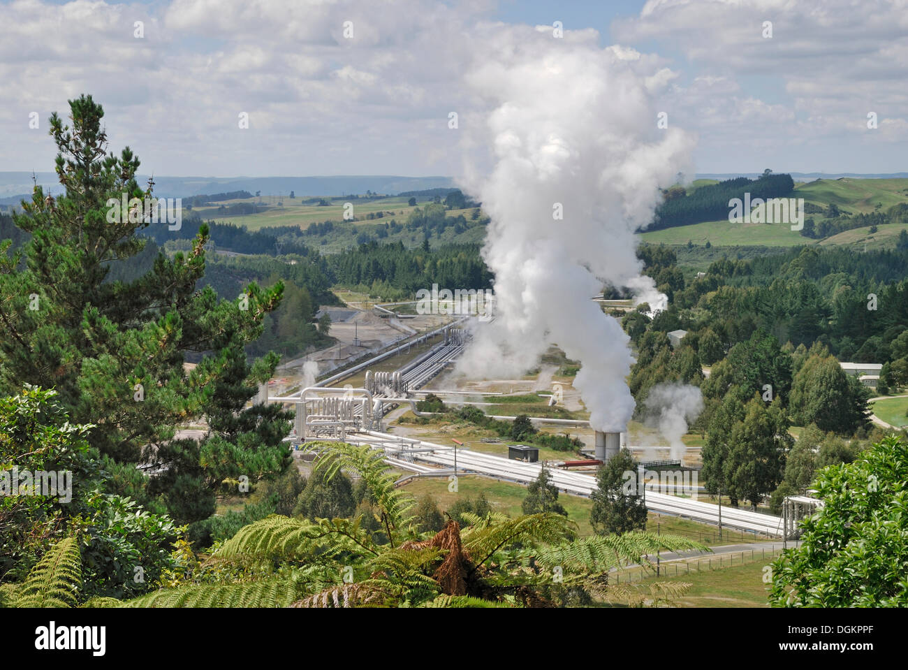 Geothermal new energy zealand hi-res stock photography and images - Alamy