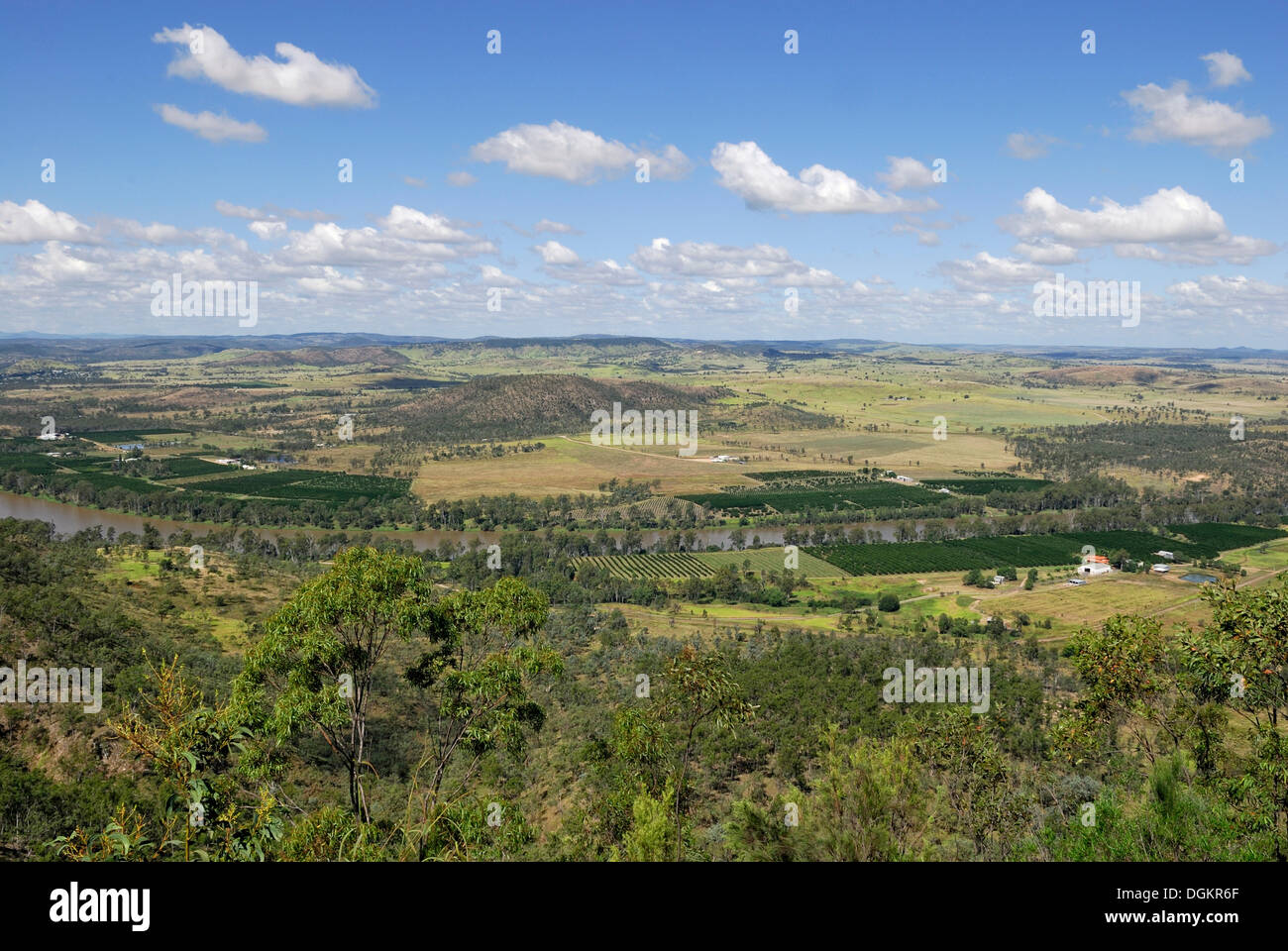 View from Mount McConnell Lookout into the valley of the Burnett River ...