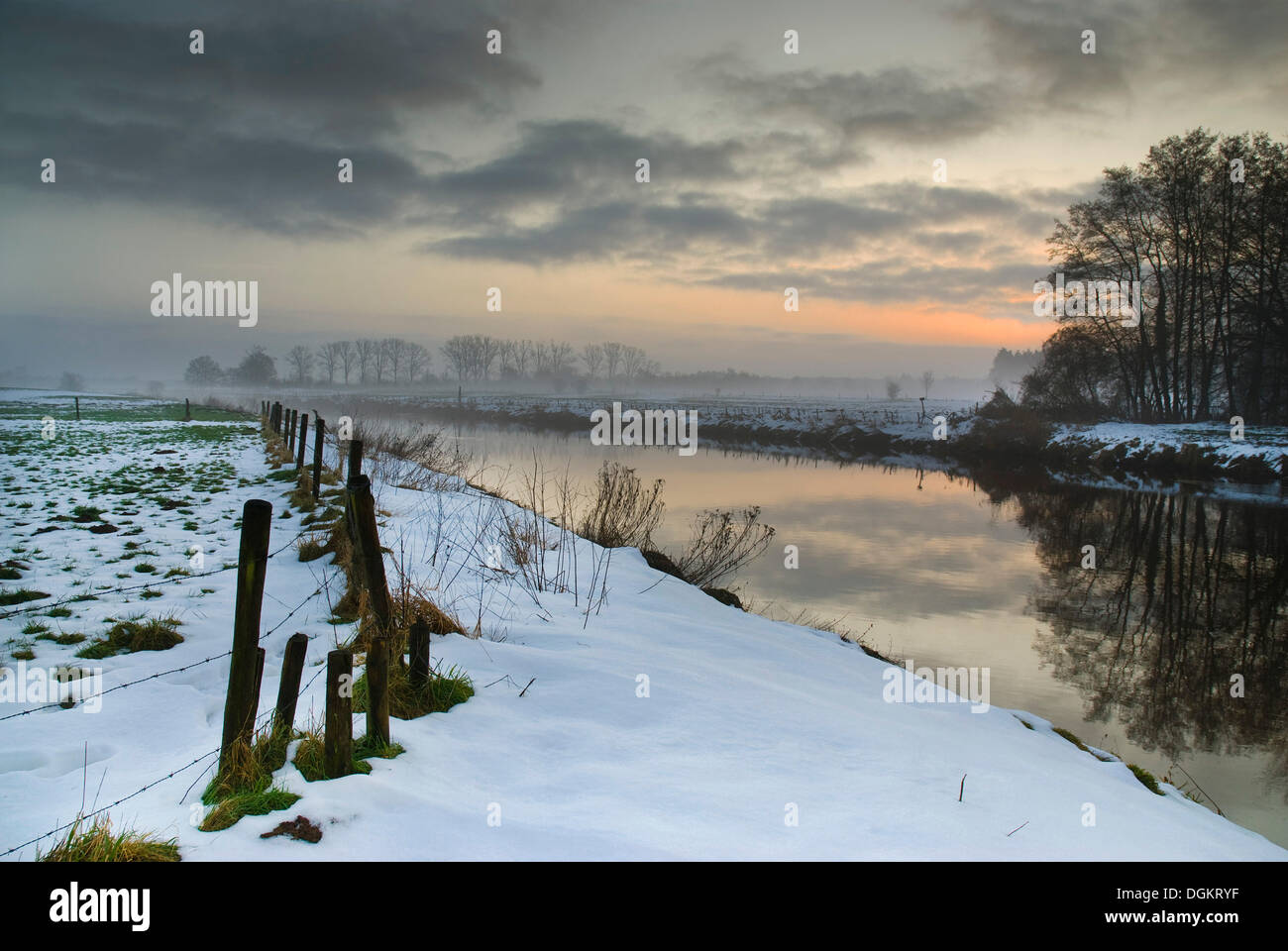 Morning mood in winter on the banks of the Vecht River, Ommen, Holland ...