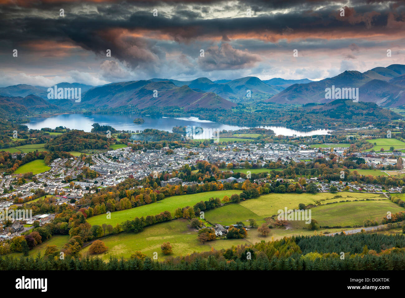 View over Keswick and Derwent Water from Latrigg summit in the Lake ...