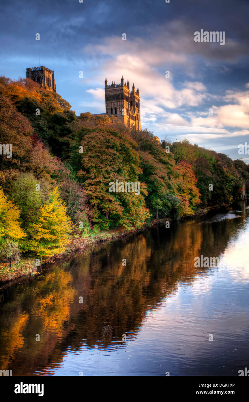 Durham cathedral at sunset hi-res stock photography and images - Alamy
