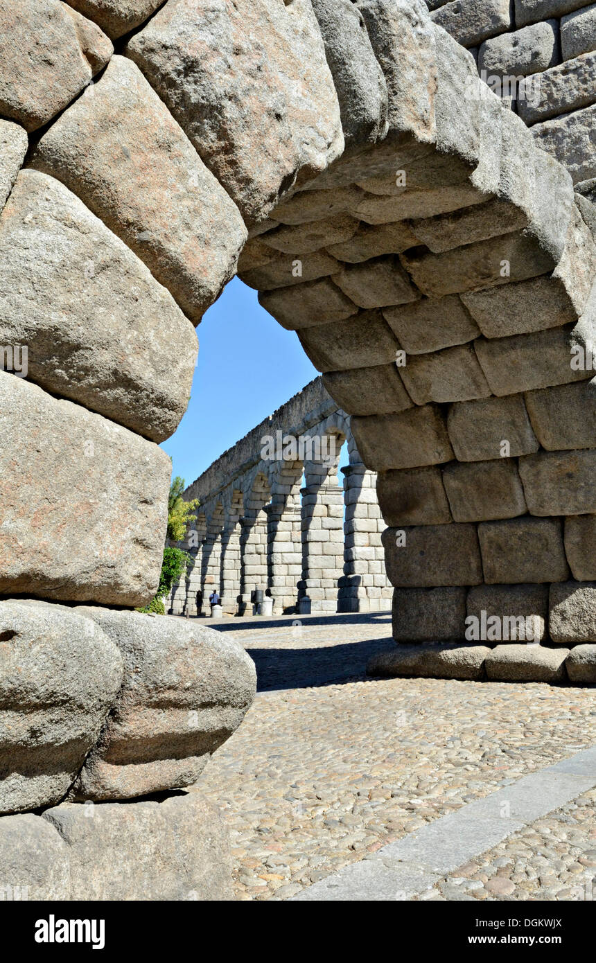 Segovia tourist attractions hi-res stock photography and images - Alamy