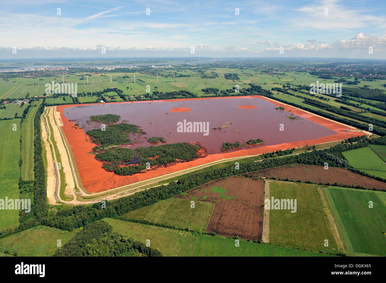 Garbage deposits High Resolution Stock Photography and Images - Alamy