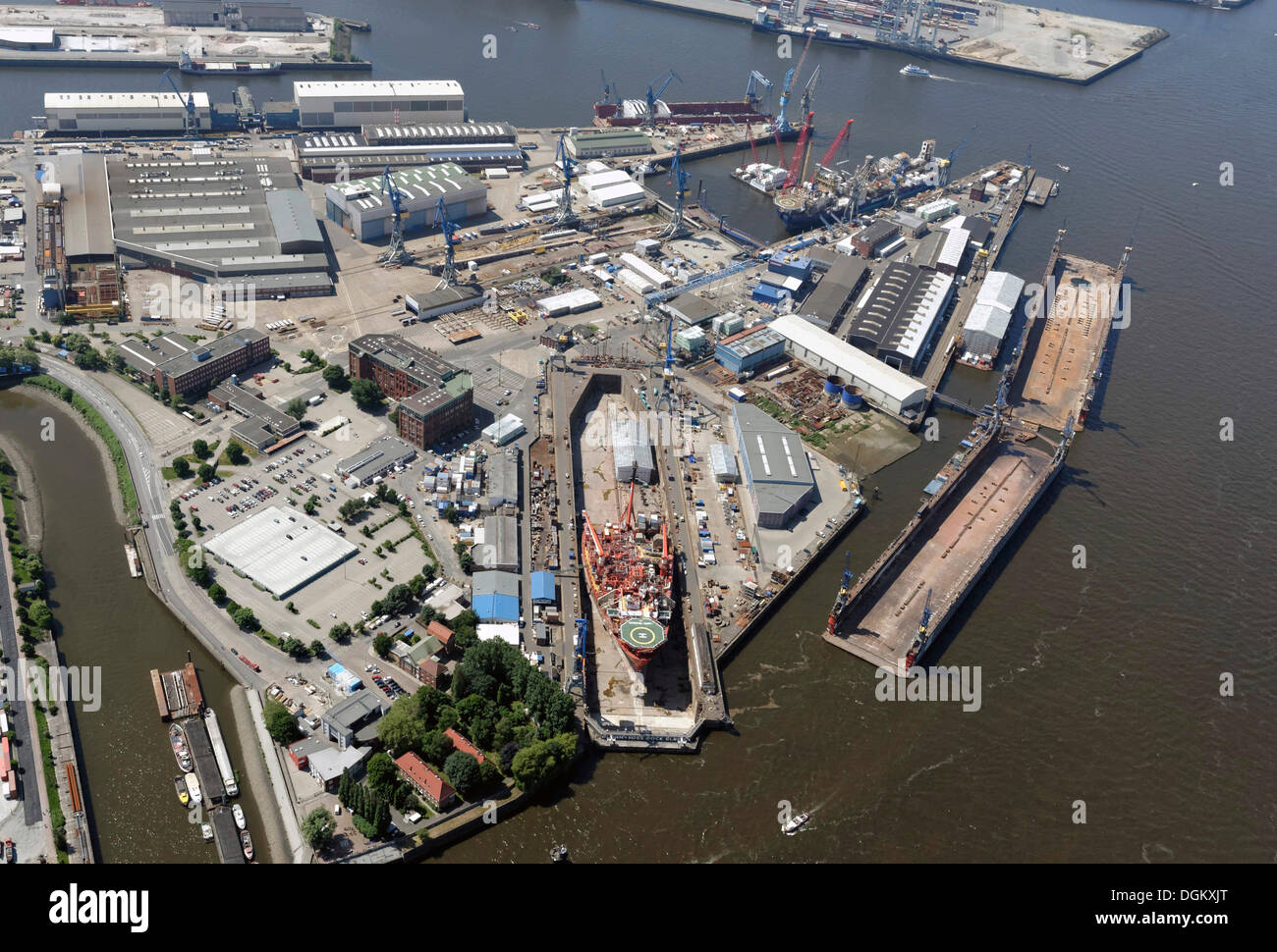 Dry Docks Of The Hamburg Shipyard High Resolution Stock Photography and ...