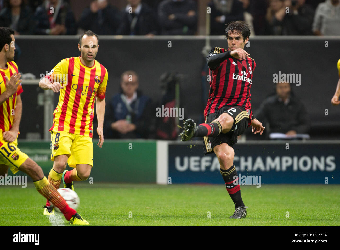 Kaka ac milan champions league hi-res stock photography and images - Alamy