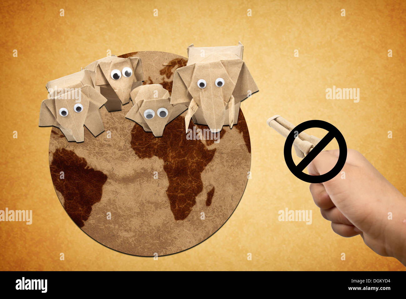 origami recycle paper Stock Photo - Alamy