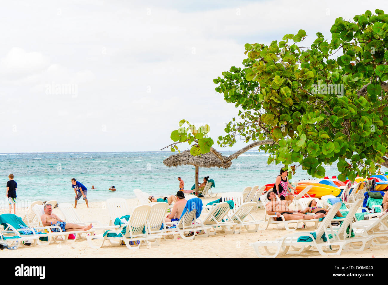 Beach guardalavaca holguin cuba hi-res stock photography and images - Alamy