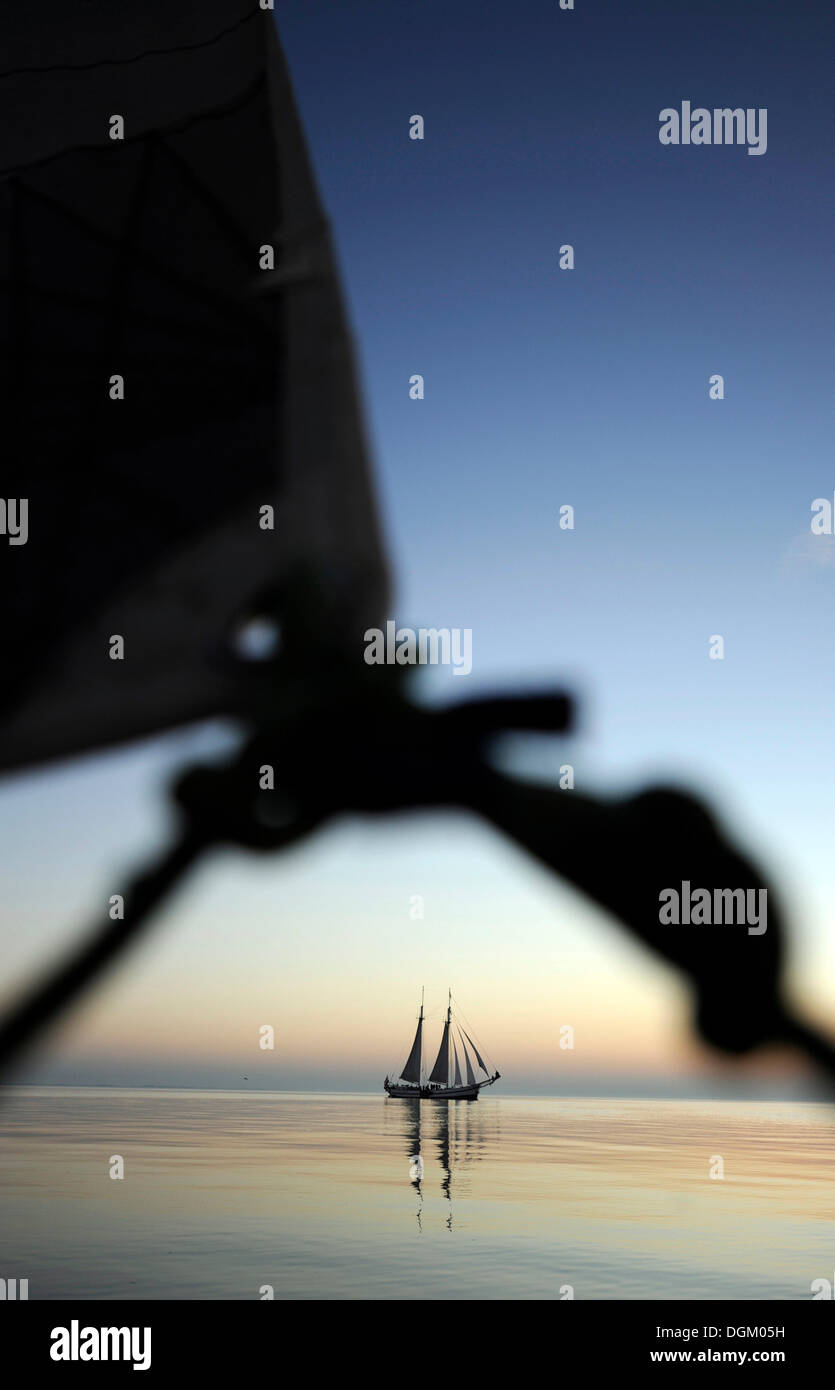 There is no wind hi-res stock photography and images - Alamy