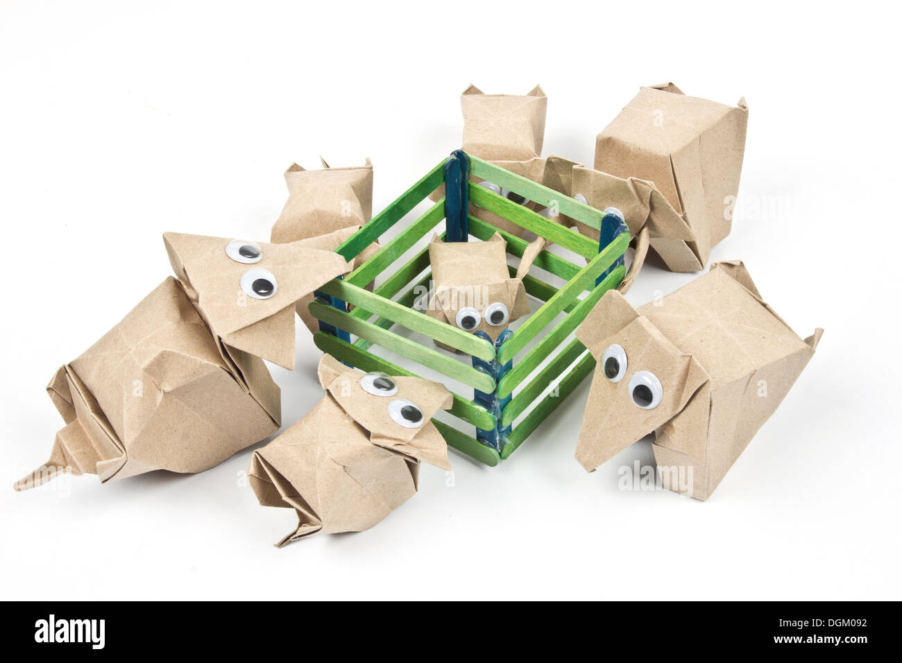 origami recycle paper Stock Photo - Alamy