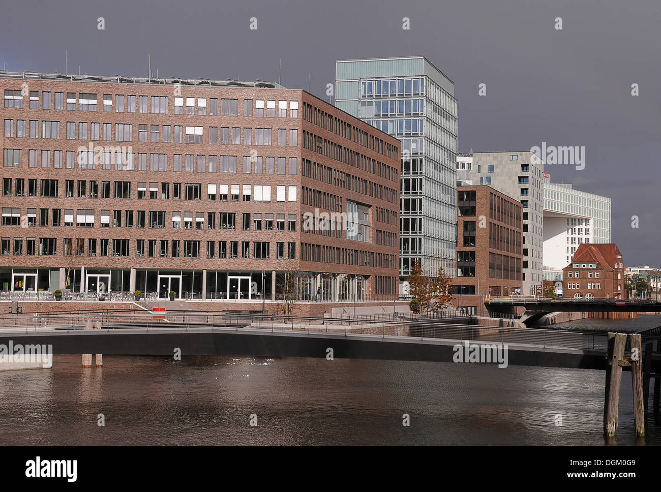 Port office hamburg hi-res stock photography and images - Alamy