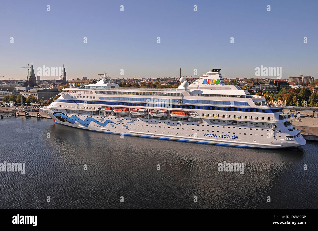 Aida cruises ships hi-res stock photography and images - Alamy