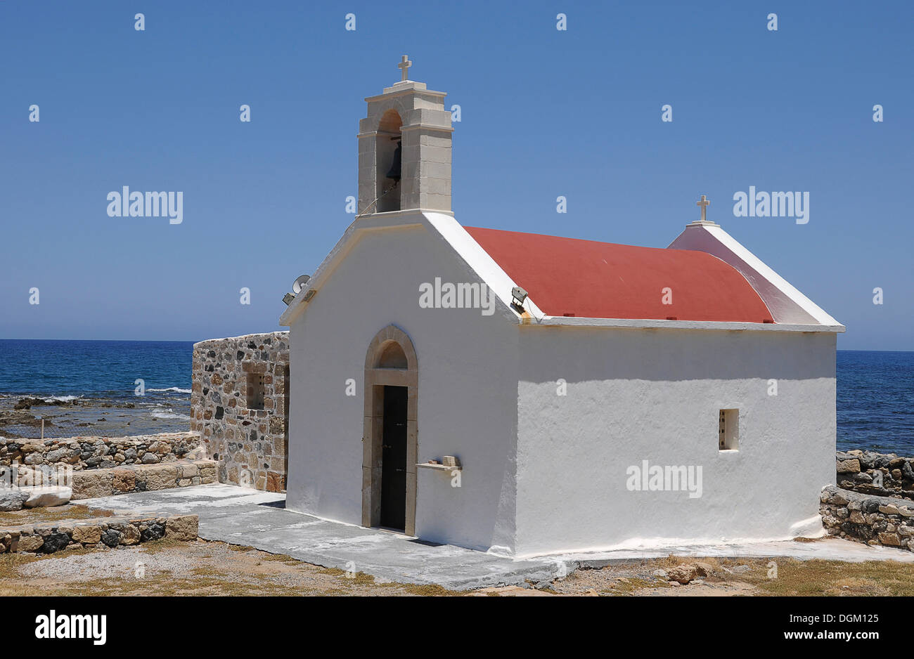 Small chapel crete greece europe hi-res stock photography and images ...