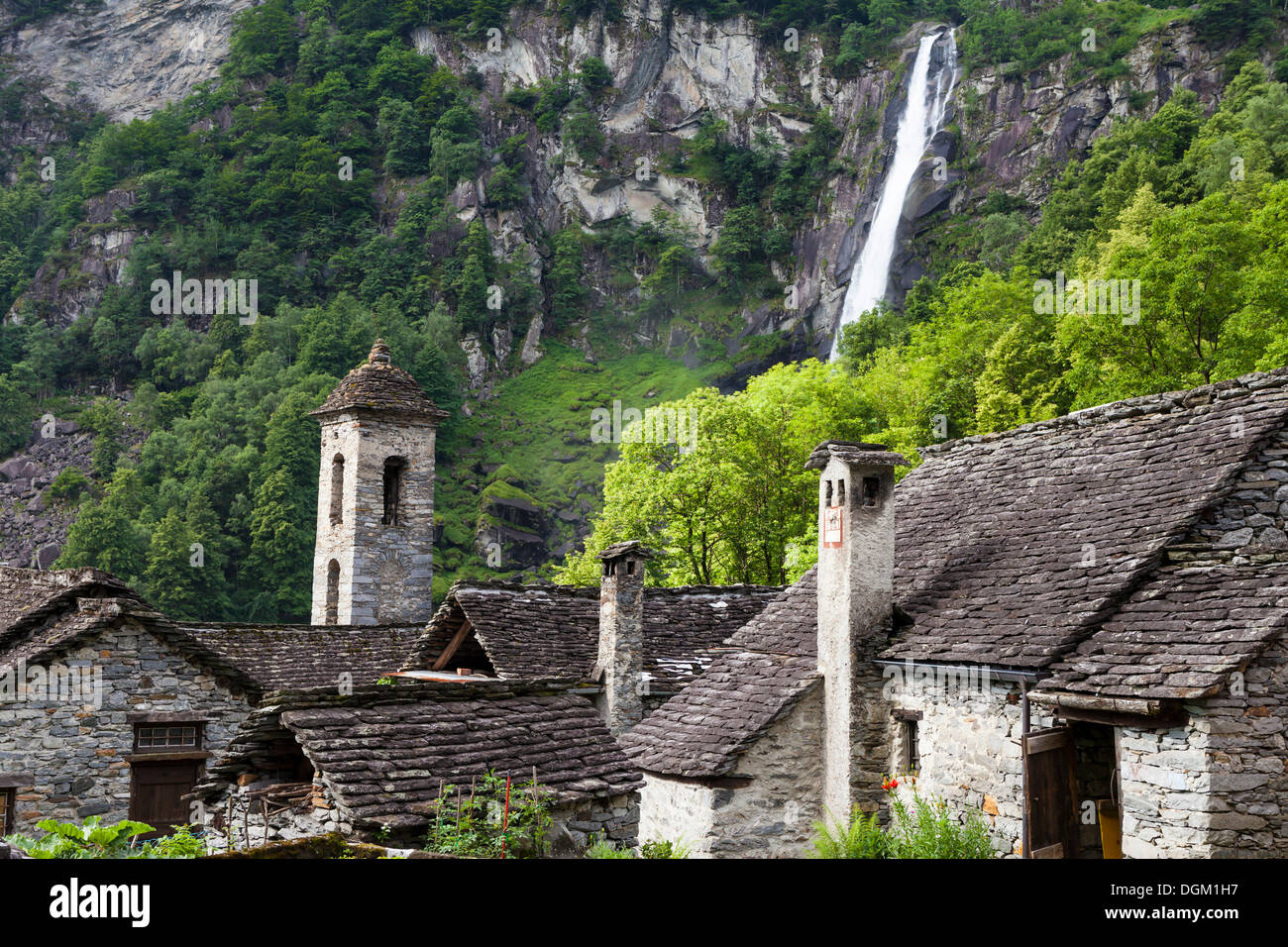 Hamlet of Foroglio with a waterfall in the Bavona Valley, Valle Maggia ...