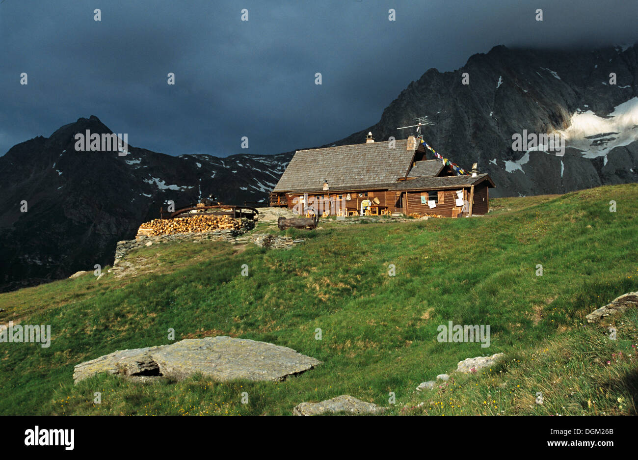 Mountain hut Refuge de la Dent Parrachée, Mt Le Rateau, left, and Mt ...