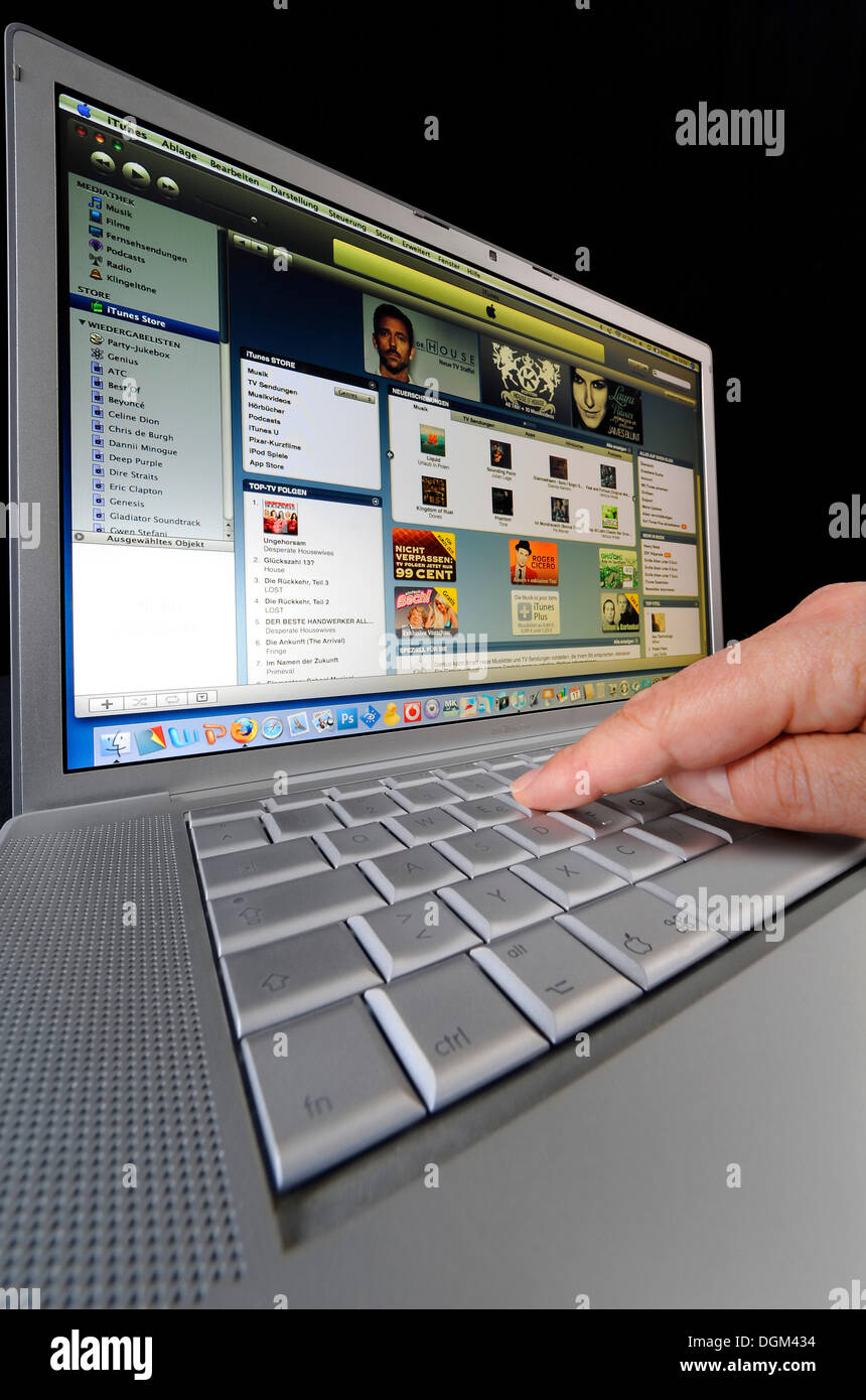 Apple music pc hi-res stock photography and images - Alamy