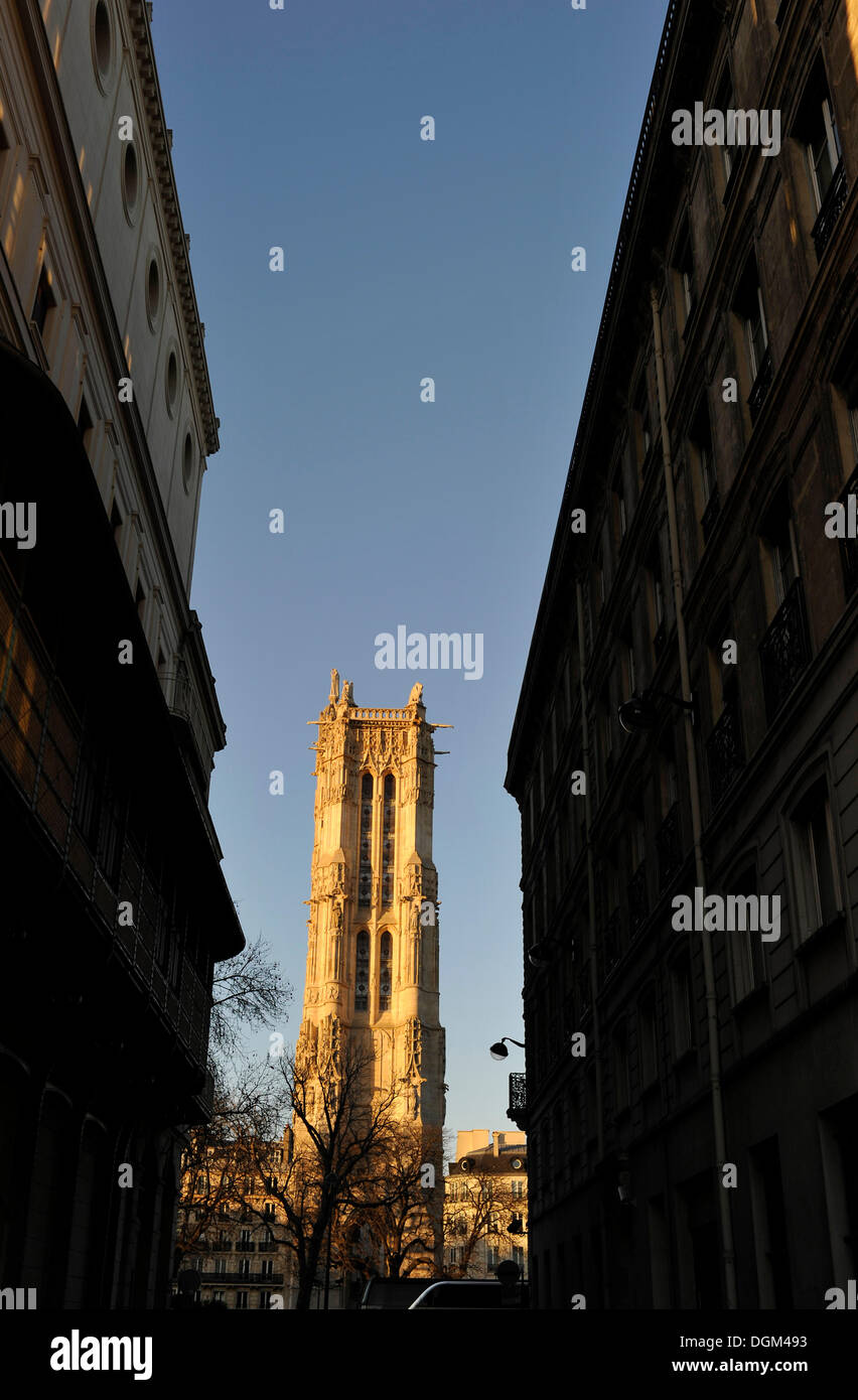 Gothic tower hi-res stock photography and images - Alamy