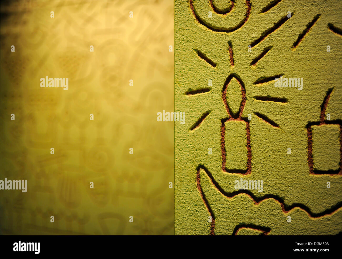 Hieroglyphic icons hi-res stock photography and images - Alamy