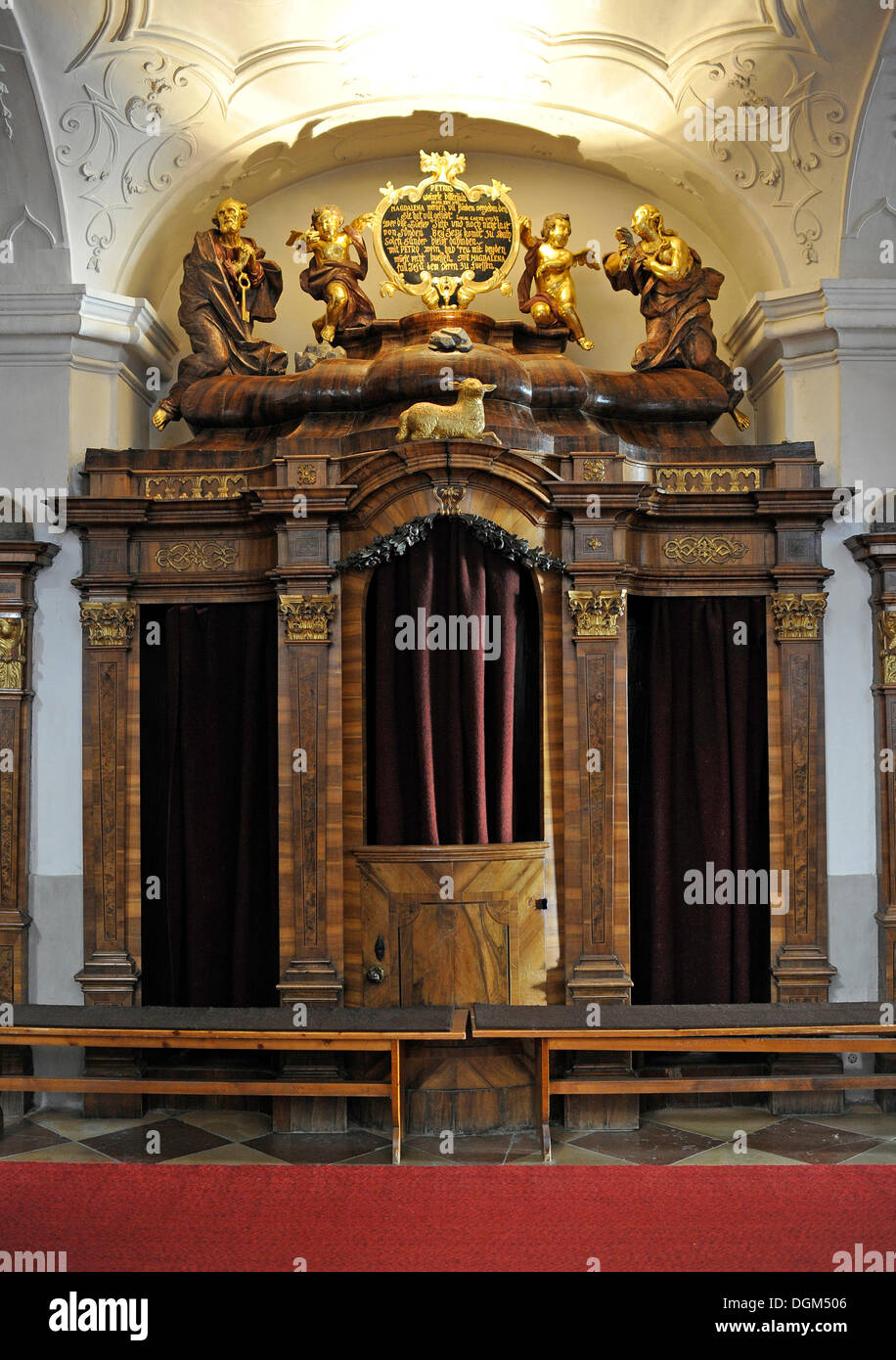 Confessional of a church hi-res stock photography and images - Alamy
