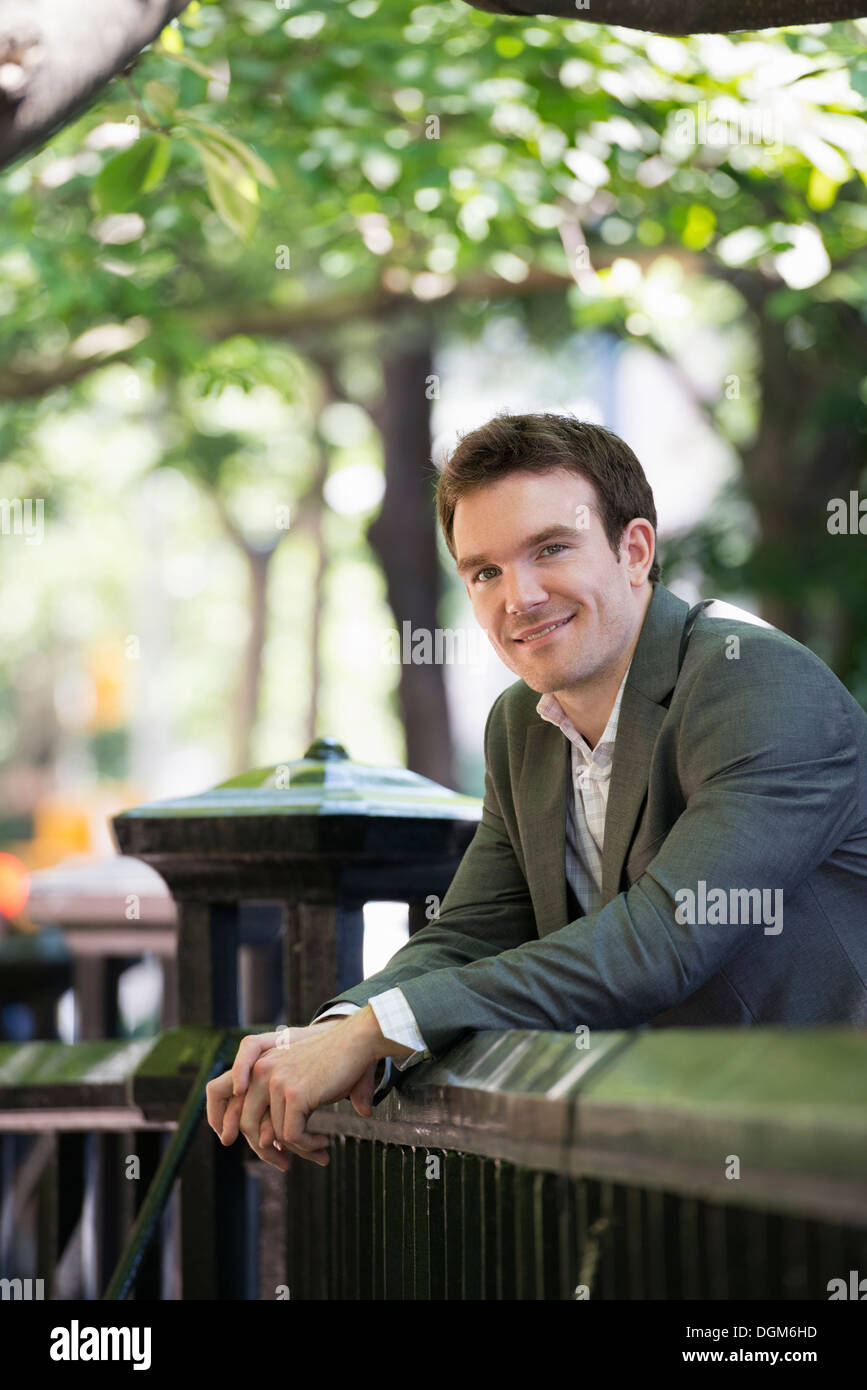 Suit man smart casual hi-res stock photography and images - Alamy