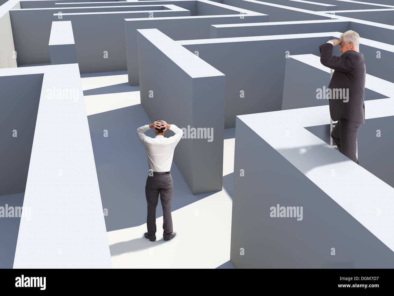 Maze pathway hi-res stock photography and images - Alamy