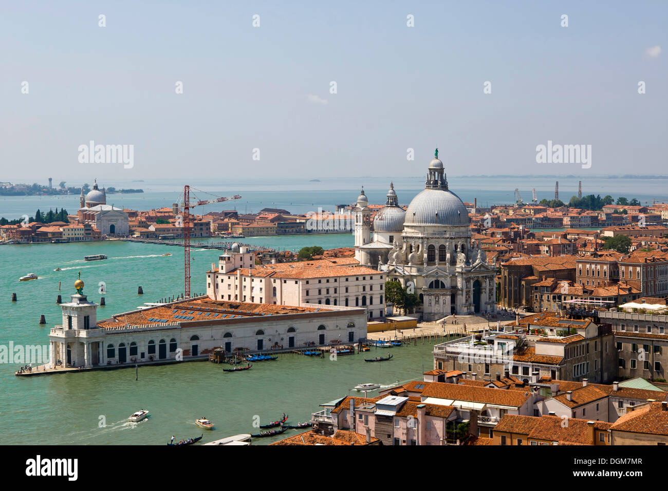 Views of venice hi-res stock photography and images - Alamy