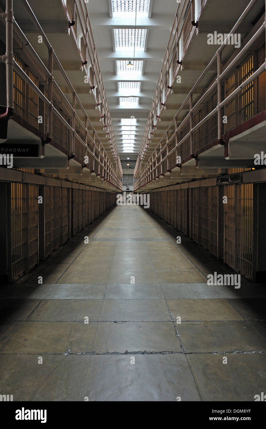 Inside a prison cell hi-res stock photography and images - Alamy