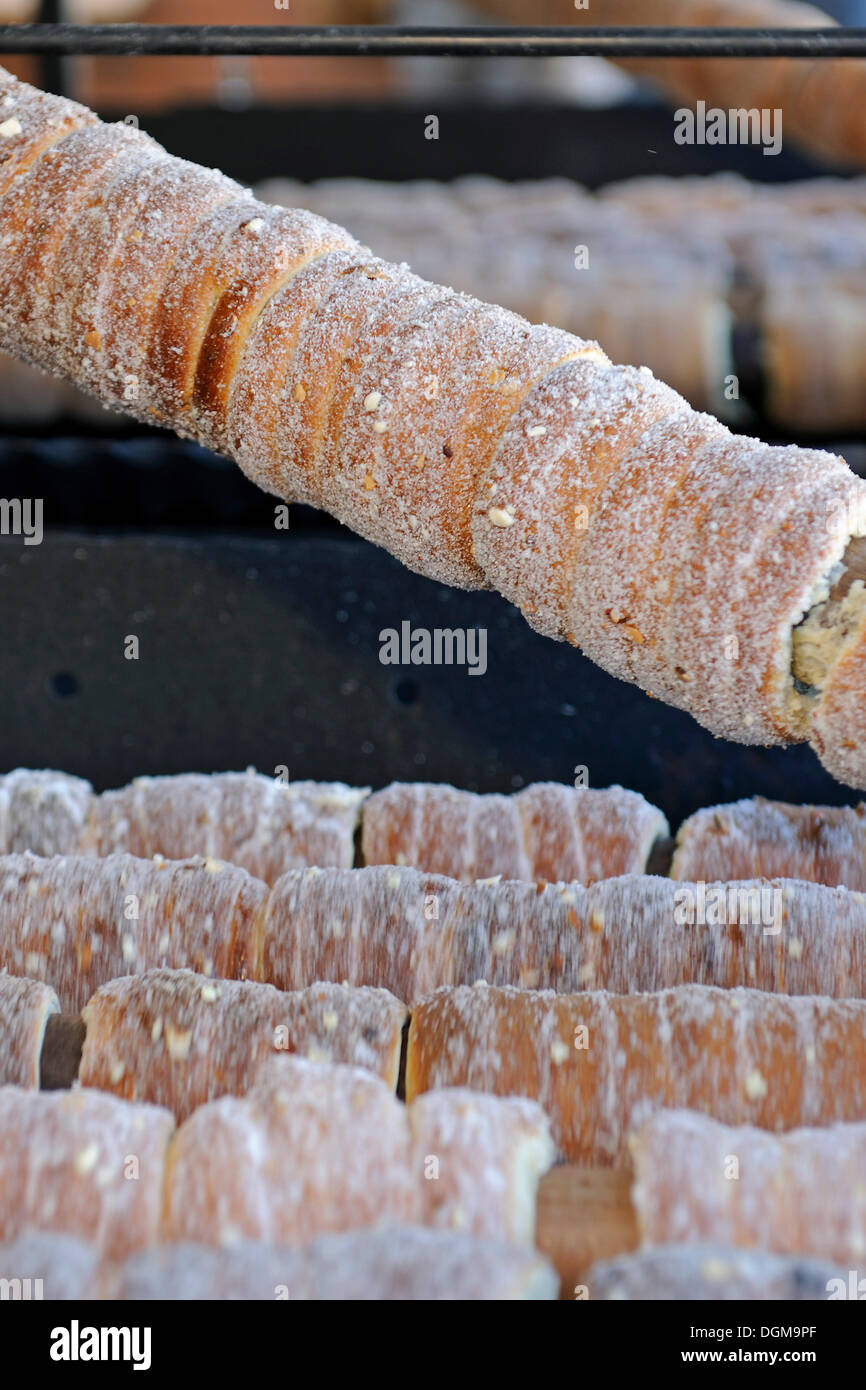 Trdelník, traditional sweet pastry, Prague, Bohemia, Czech Republic ...