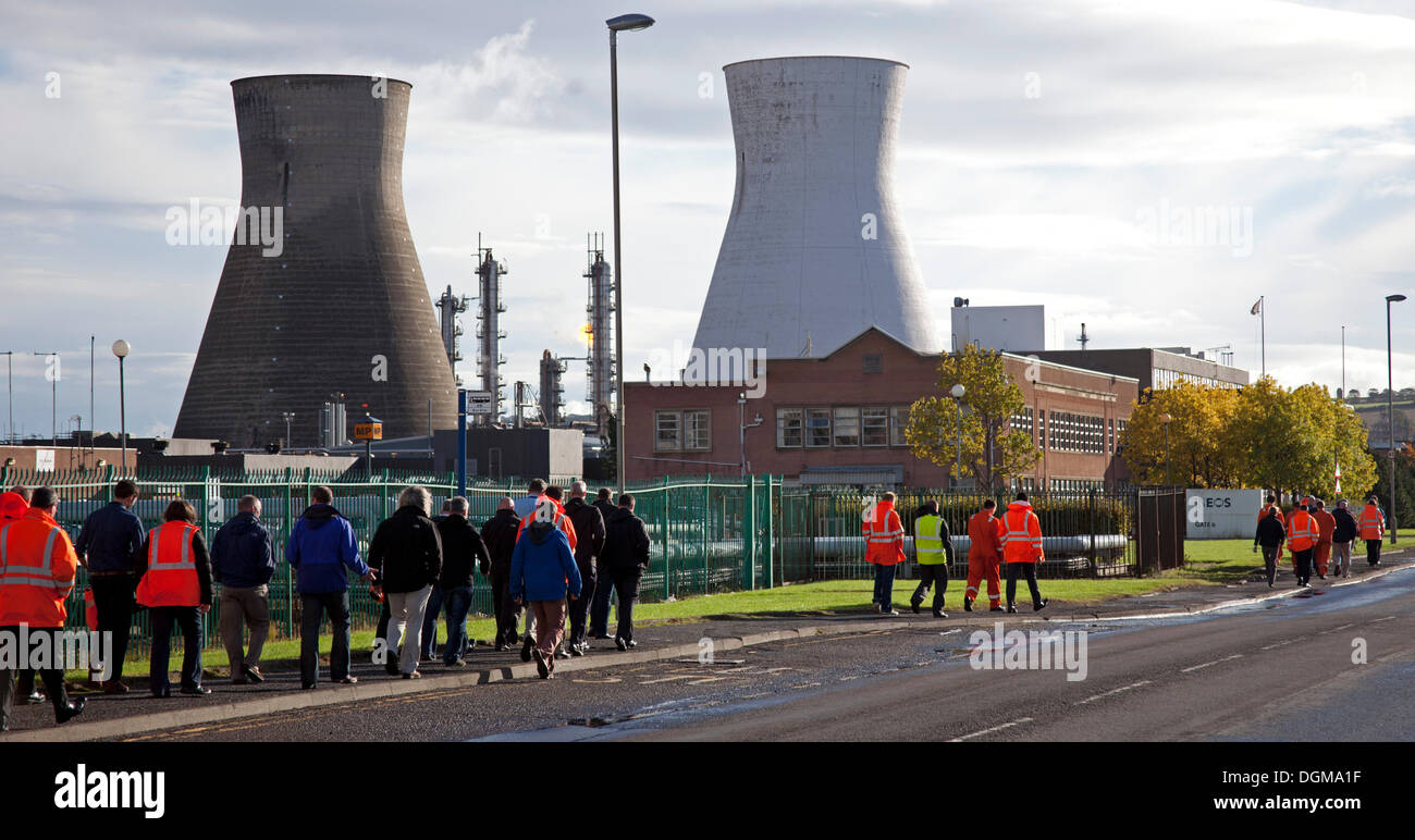 Petrochemicals complex hi-res stock photography and images - Alamy