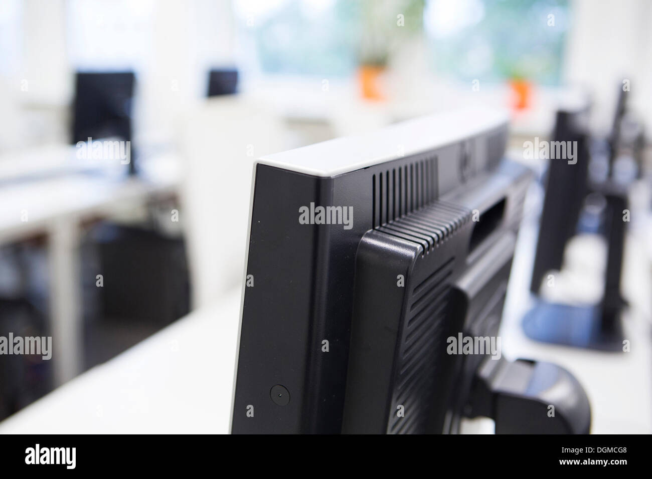 Classroom monitors hi-res stock photography and images - Alamy