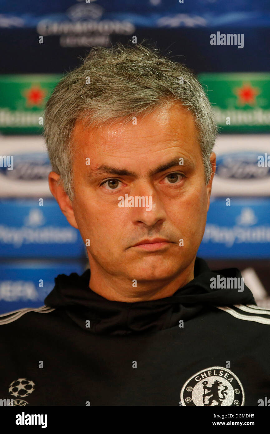 Dusseldorf, Germany. 21st Oct, 2013. UEFA Champions League UEFA Pre ...