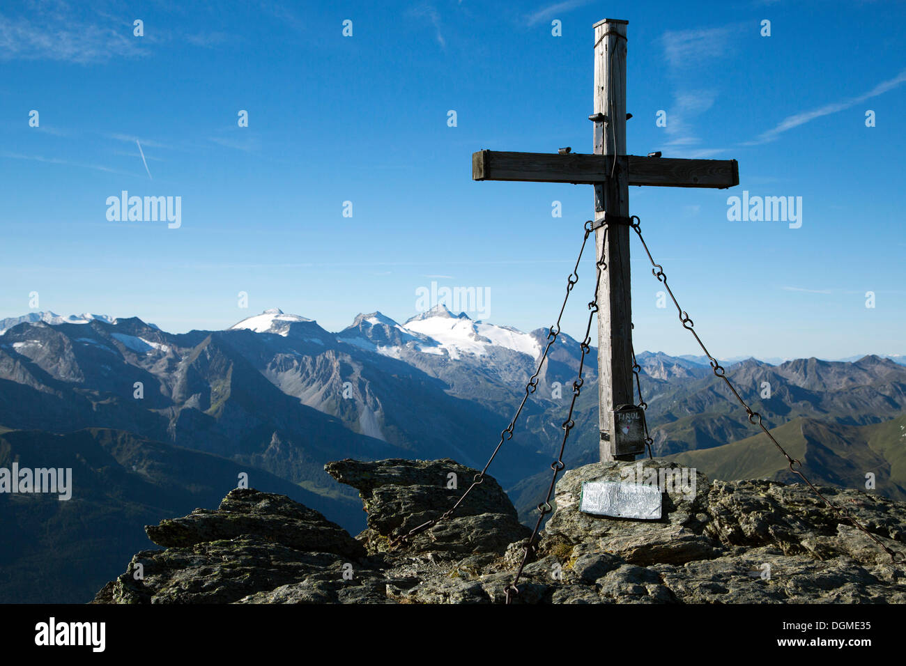 Summit cross of Rastkogel Moutain in front of the Tux Alps, Zillertaler ...
