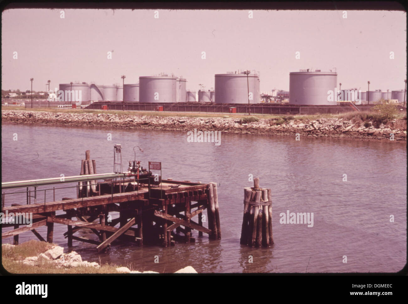Airport fuel storage tanks hi-res stock photography and images - Alamy
