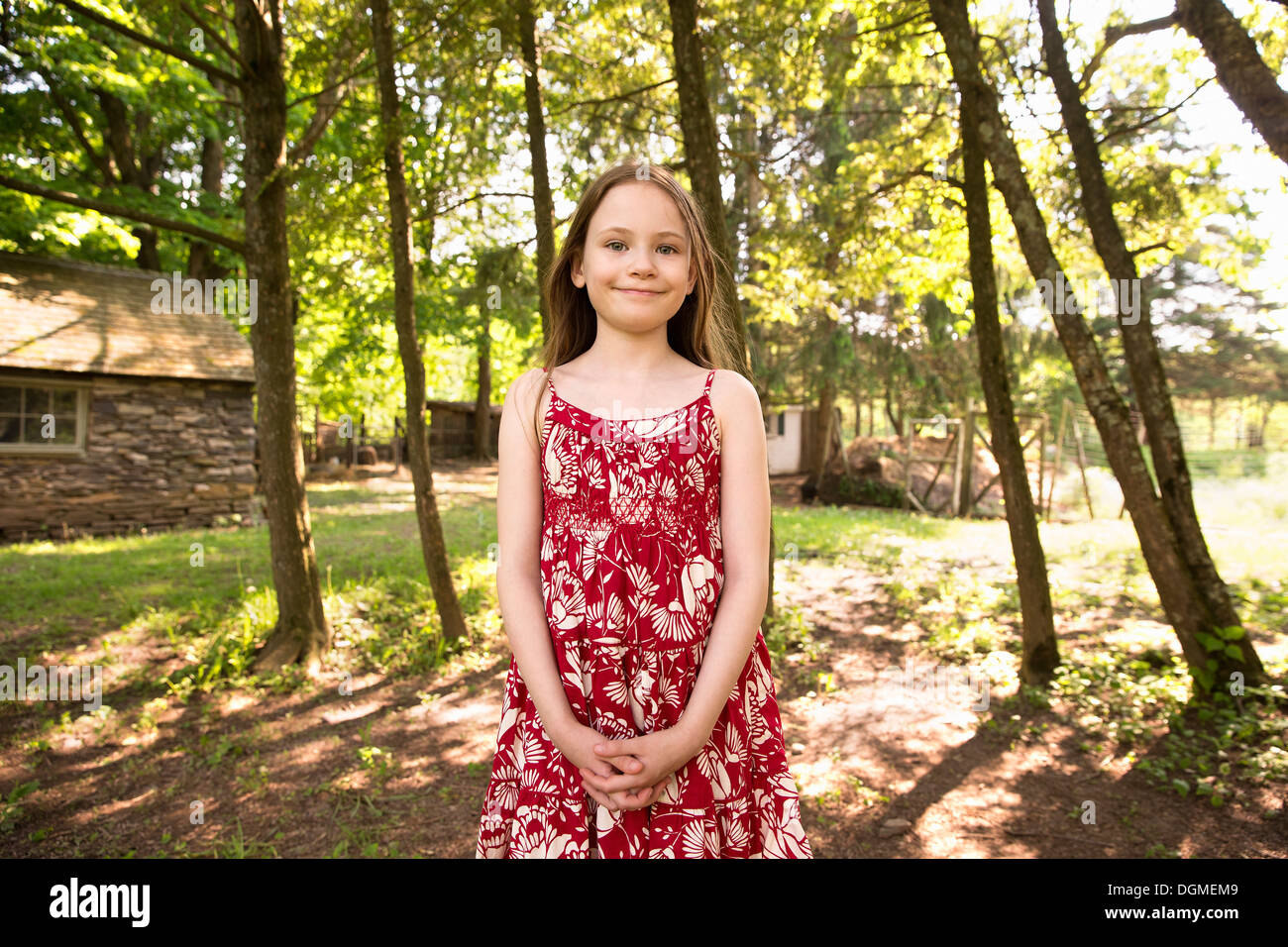 Girl in trees hi-res stock photography and images - Alamy