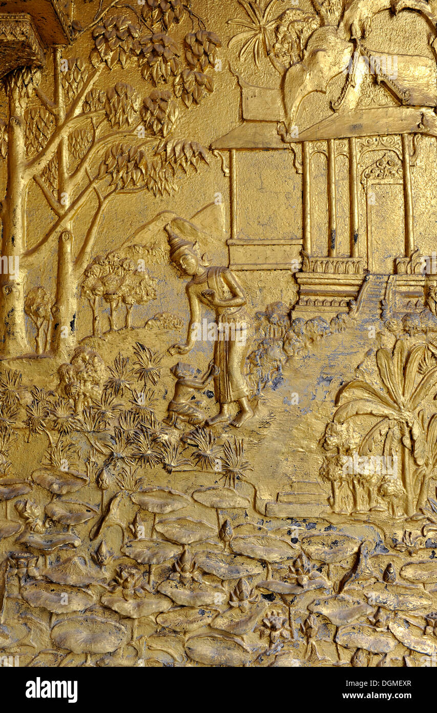 Gilded relief, Wat Mai temple, Suwannaphumaham, Luang Prabang, Laos ...