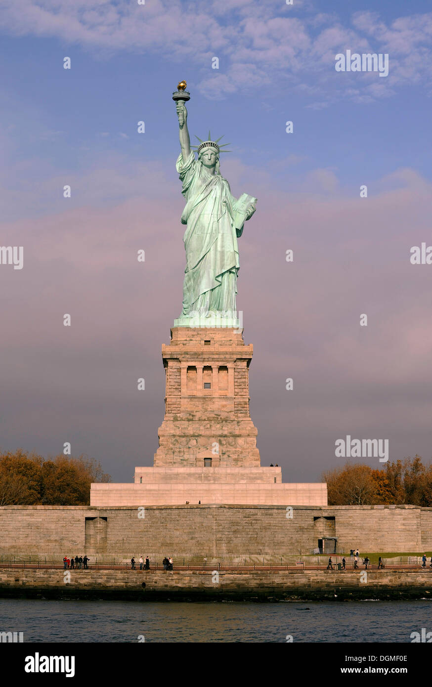 Statue of Liberty, Miss Liberty, Liberty Island, New Jersey, New York ...