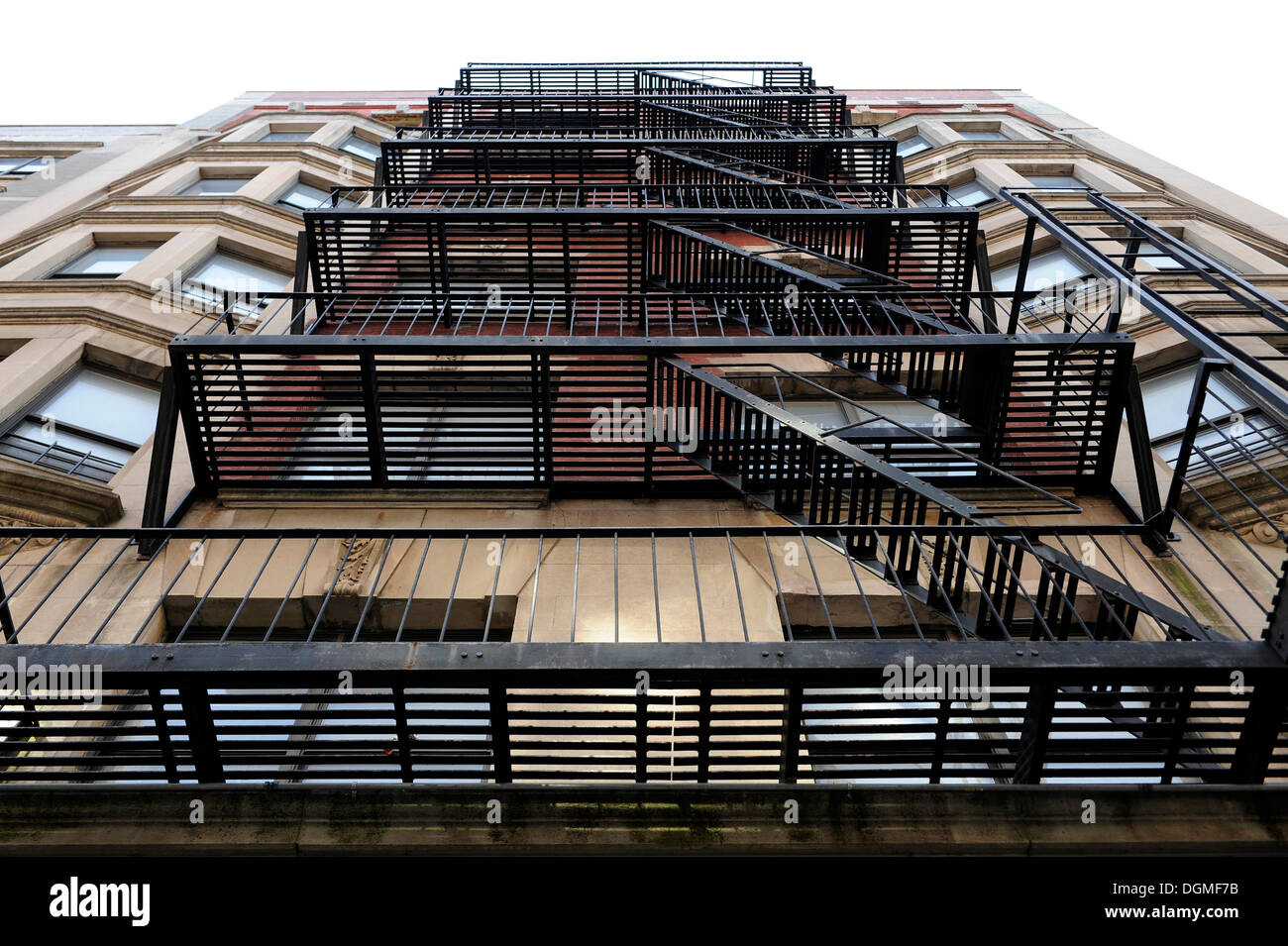 Facade house fire escape harlem hi-res stock photography and images - Alamy