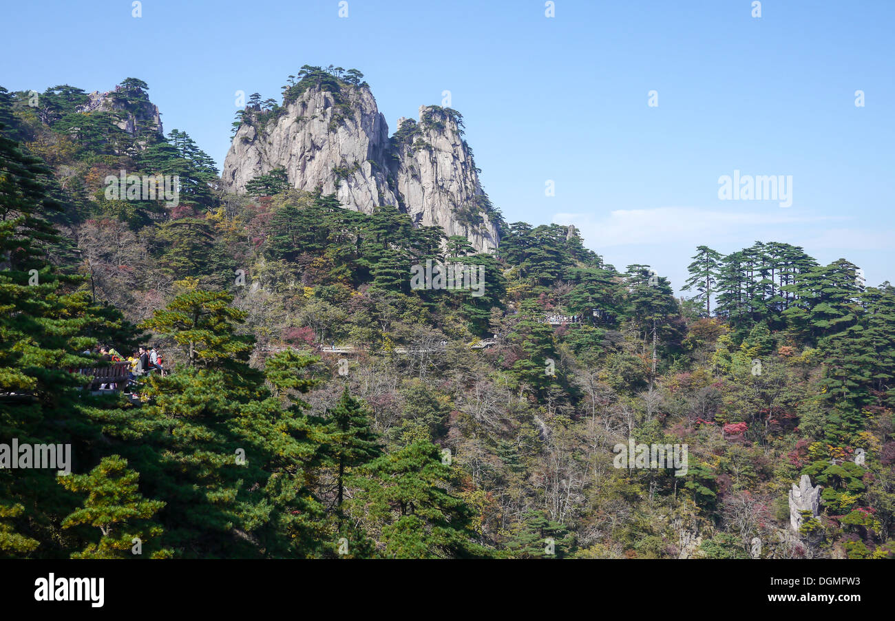 Huangshan (Yellow Mountain) Anhui, China. Granite cliffs Stock Photo ...