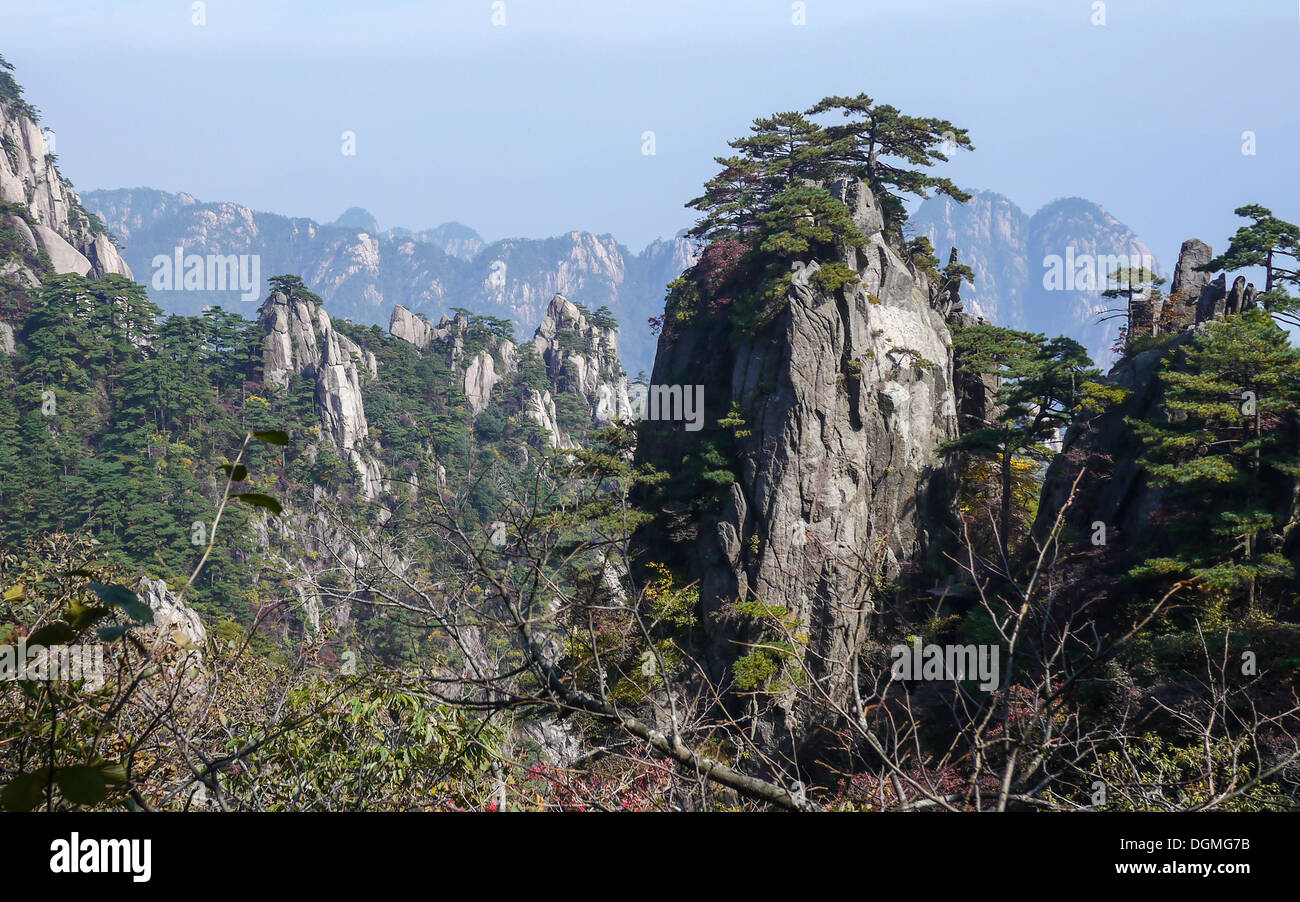 Huangshan (Yellow Mountain) Anhui, China. Granite cliffs Stock Photo ...