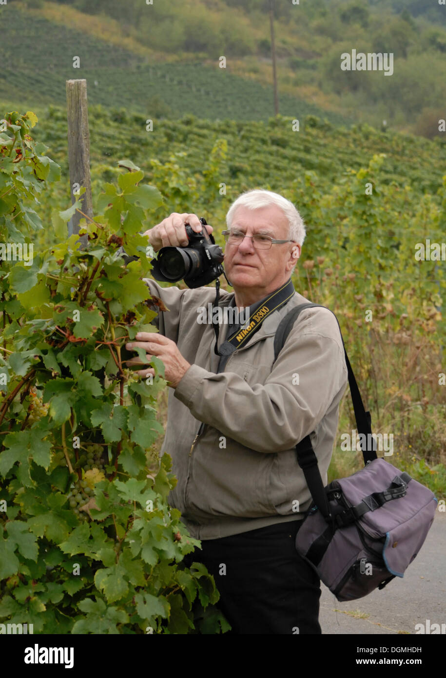 Secretive man germany hi-res stock photography and images - Alamy